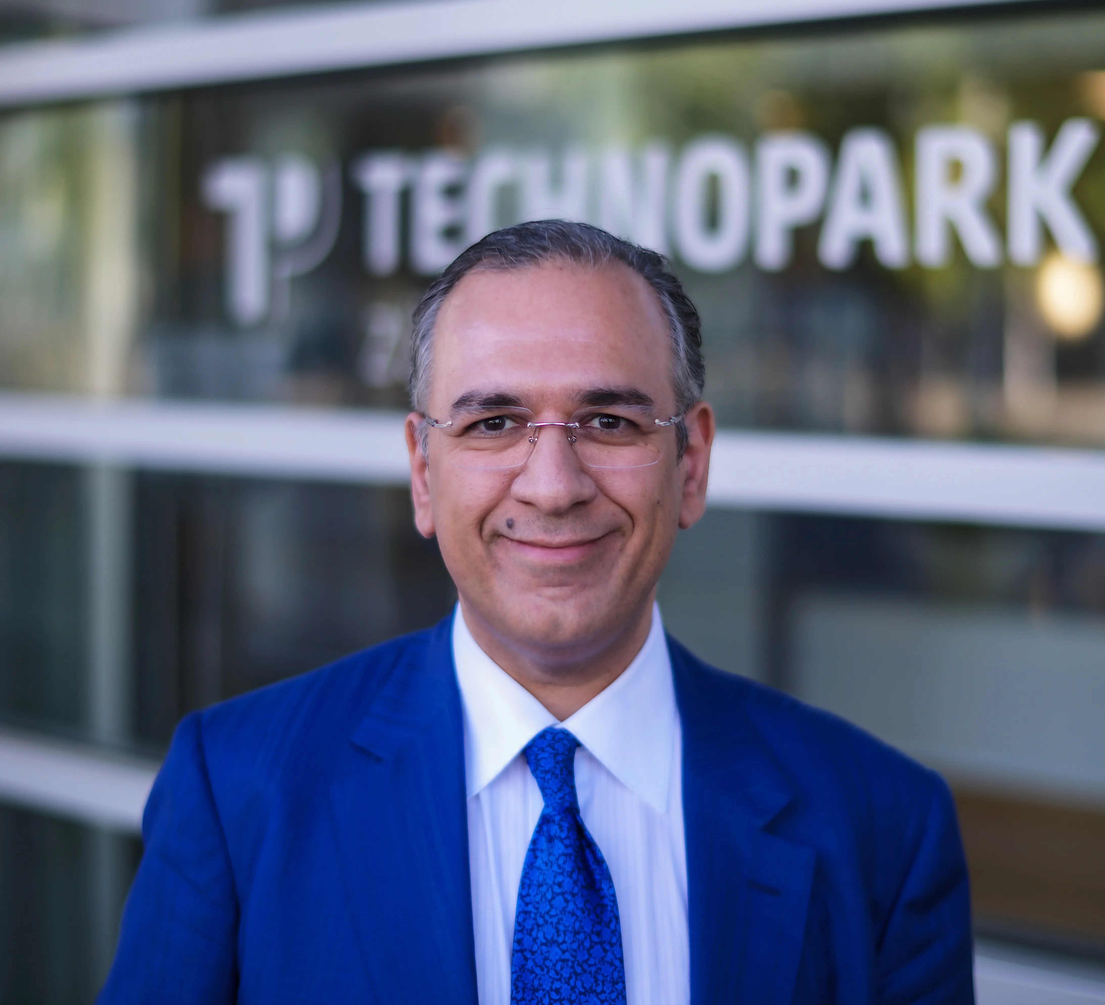 Upcoming live presentations | Robert Kennedy College